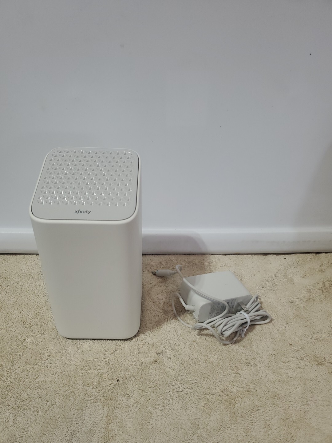Xfinity Home WiFi Router Modem White XB7-T w/ Power Adaptor | eBay
