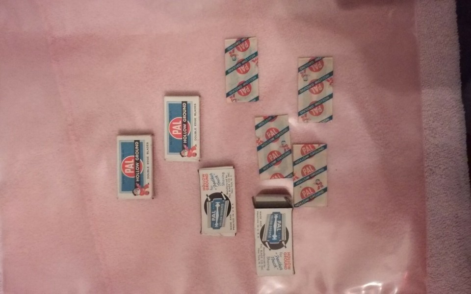 Vintage PAL Hollow Ground Single Edge Razor Blades Lot of 4 Boxes- 16 ...