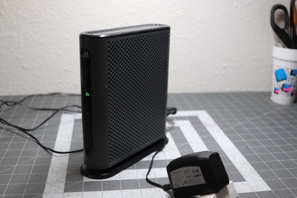 Motorola MB8611 DOCSIS 3.1 Cable Modem | eBay