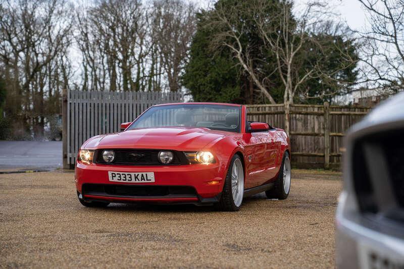 2010 Ford Mustang Gt Premium Automatic - UK American Cars