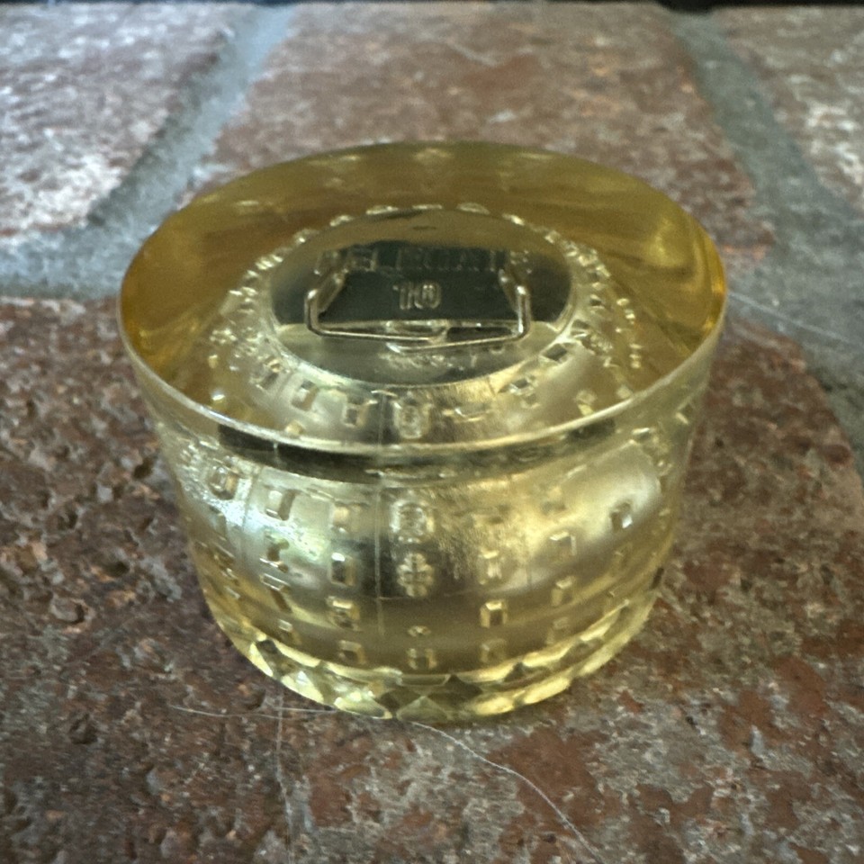 IBM Lucite Cube Paperweight IBM SELECTRIC TYPEWRITER “Golf” Ball ...