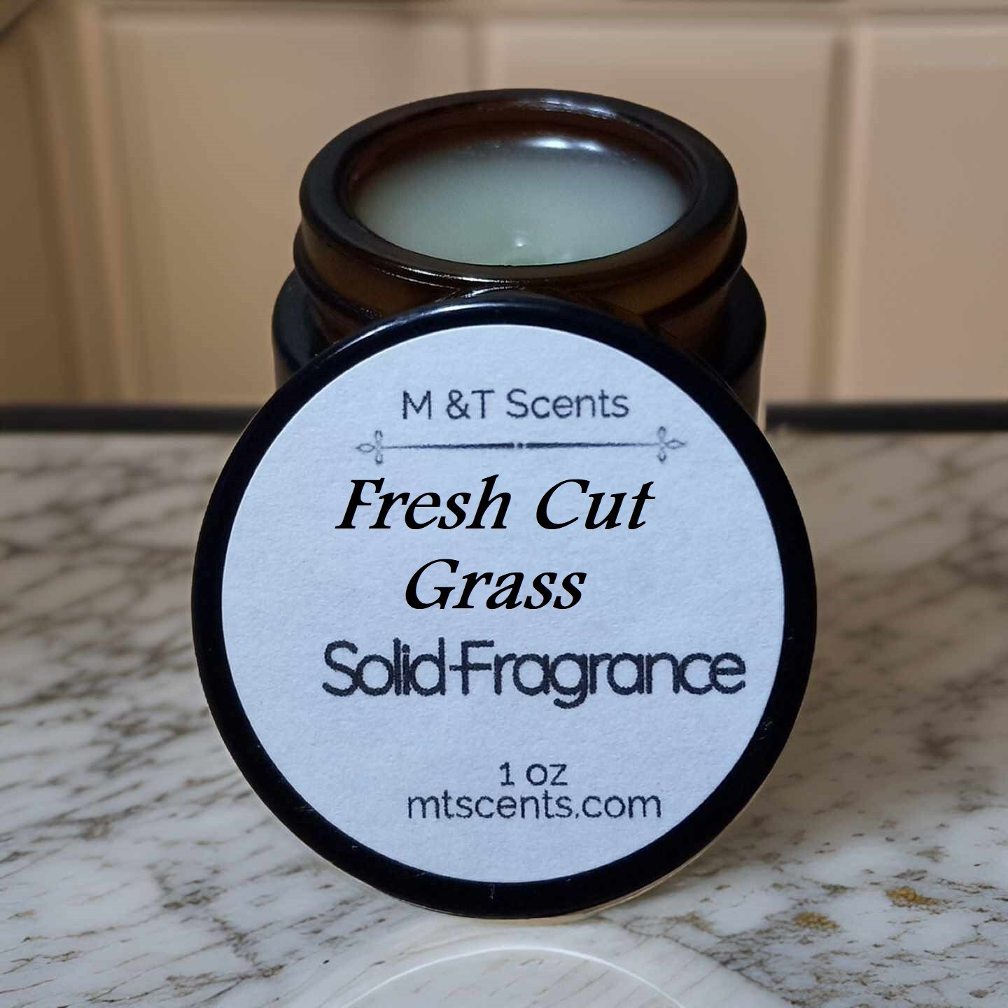 Fresh Cut Grass Solid Fragrance 1oz – Summery Lawn Scent, Retro Jar | eBay