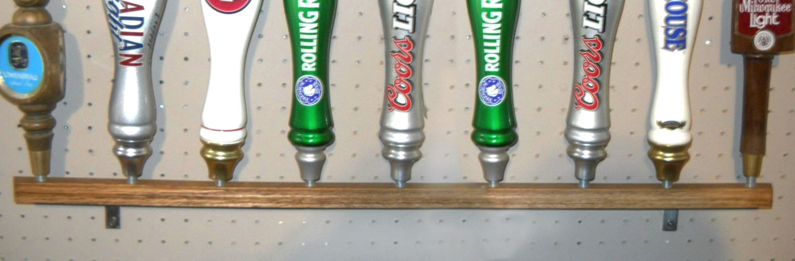 SOLID OAK WALL MOUNTED BEER TAP HANDLE DISPLAY HOLDS 9 GREAT FOR ...