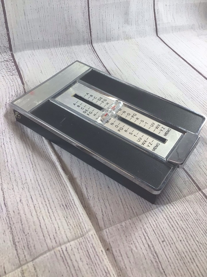 VINTAGE PHONE METAL INDEX LIST FINDER FLIP UP Black Chrome DIRECTORY No ...
