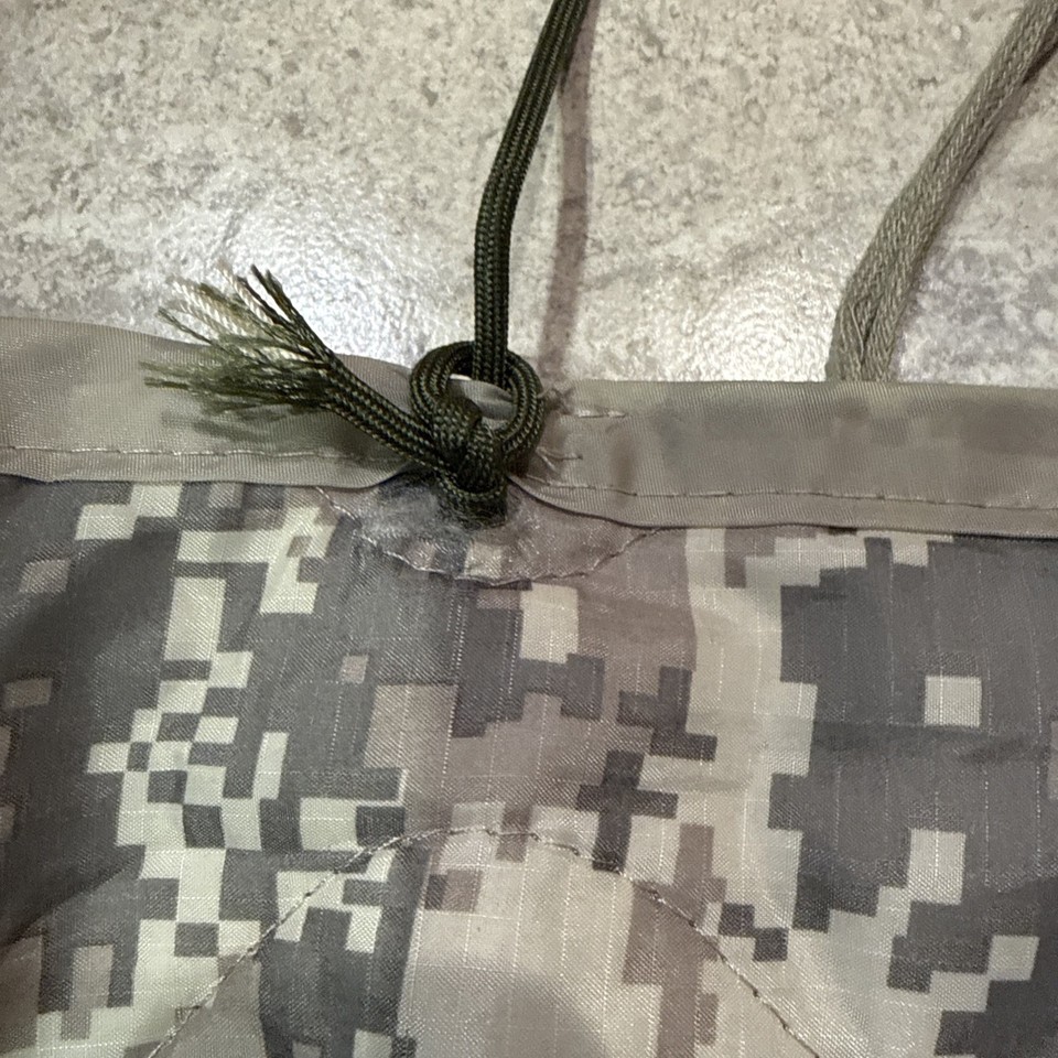 US Military Poncho Liner ACU Also Known As Woobie Blanket (Damaged) | eBay