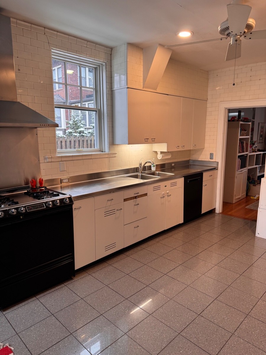 St Charles Steel Kitchen Cabinets