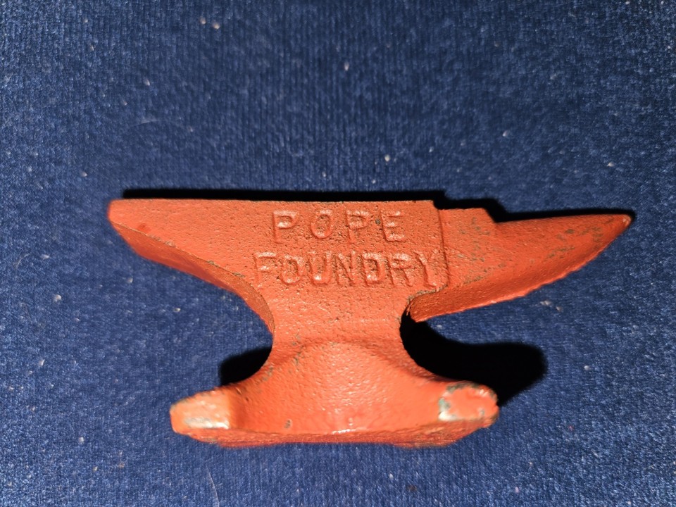 Vintage Minature Red Anvil POPE FOUNDRY, MARION, IND nice cond 3" X 1 1 ...