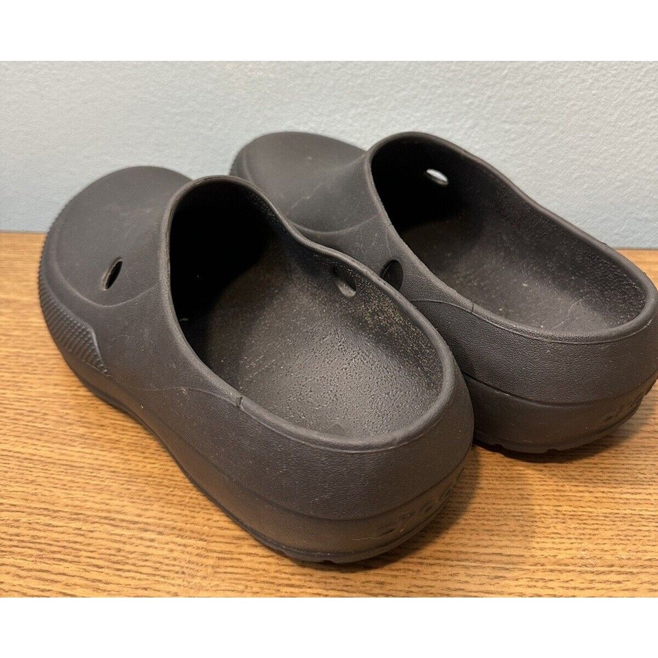 Crocs Mens Black Rubber Round Toe Comfort Slip On Clog Shoes Size M 7 W ...