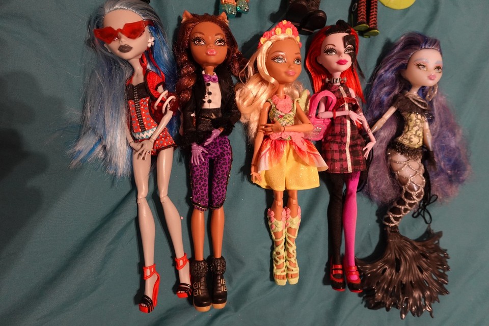 ORIGINAL Monster high Bundle Ghouila, Operetta, Sirena, Cupid, Cleo ...