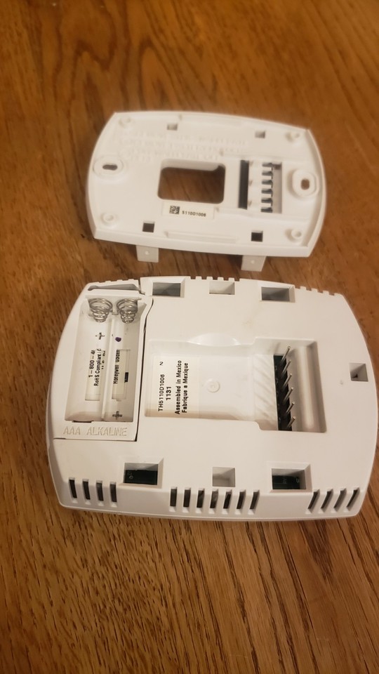 Honeywell TH5110D1006 Focuspro 5000 Non-Programmable Thermostat | eBay