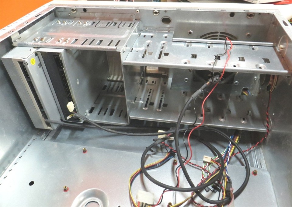 Generic Pentium 4 Era Beige Tower Game ATX PC Case No PSU | eBay