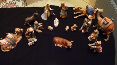 16pc Large Vintage - HUMMEL NATIVITY/CRECHE SET # 214 - TMK 4 - W ...