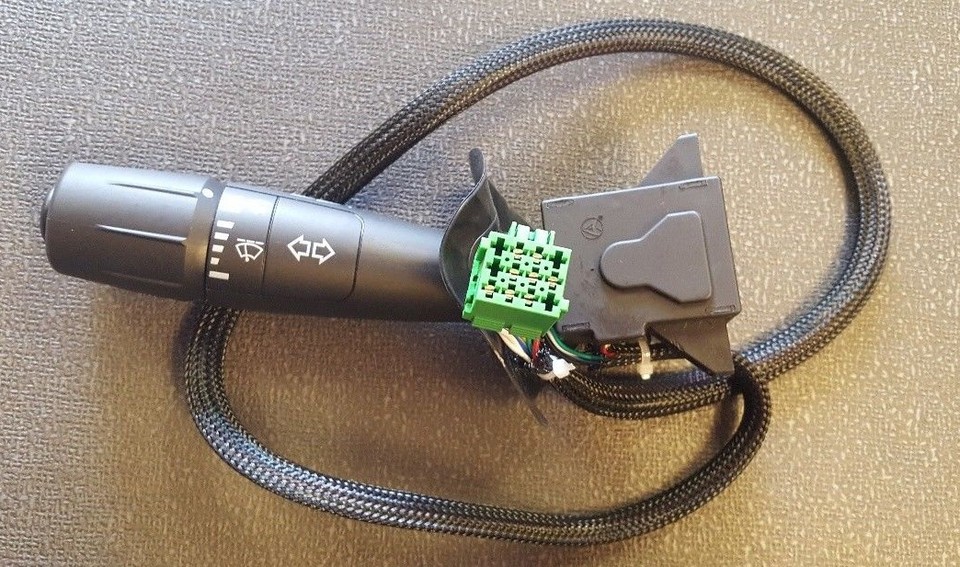 PETERBILT KENWORTH TURN SIGNAL SWITCH SIMILAR TO P27-1067 P271067 P27 ...