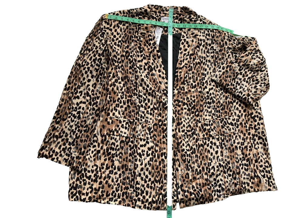 NWT Women’s Lightweight Viscose Leopard Print 2 Piece Pant Suit Set ...