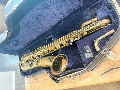 Vito Duke Bari Sax Baritone Saxophone for Repair .. Serial # 18889 ...