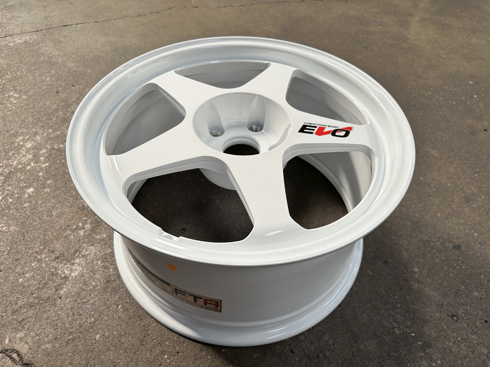 18x9.5J Rays AOW EVO Regamaster (4 Wheel) 5x120 FK8R Honda Civic Type-R ...