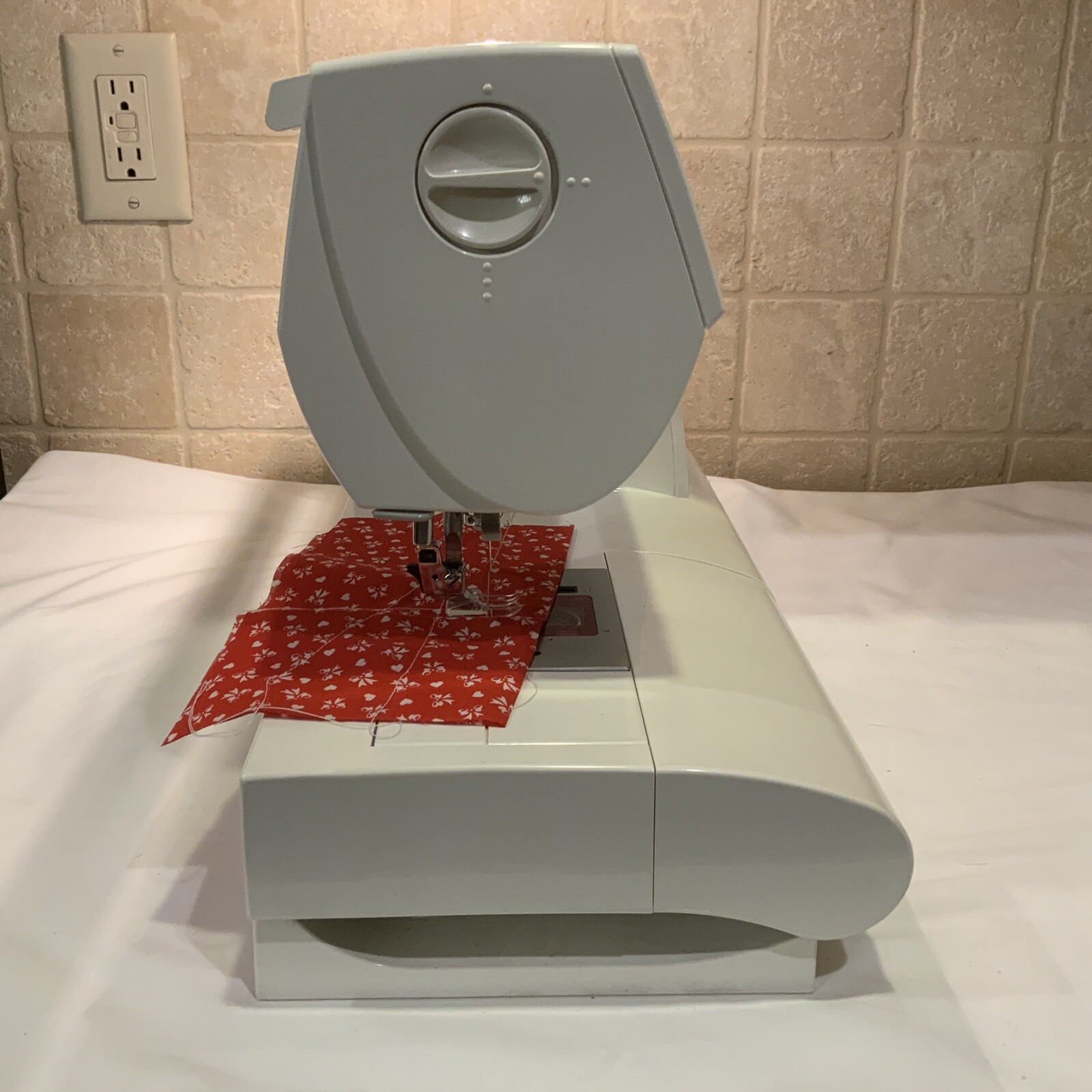 Singer Quantum 9920 Sewing Machine With Accessories | eBay