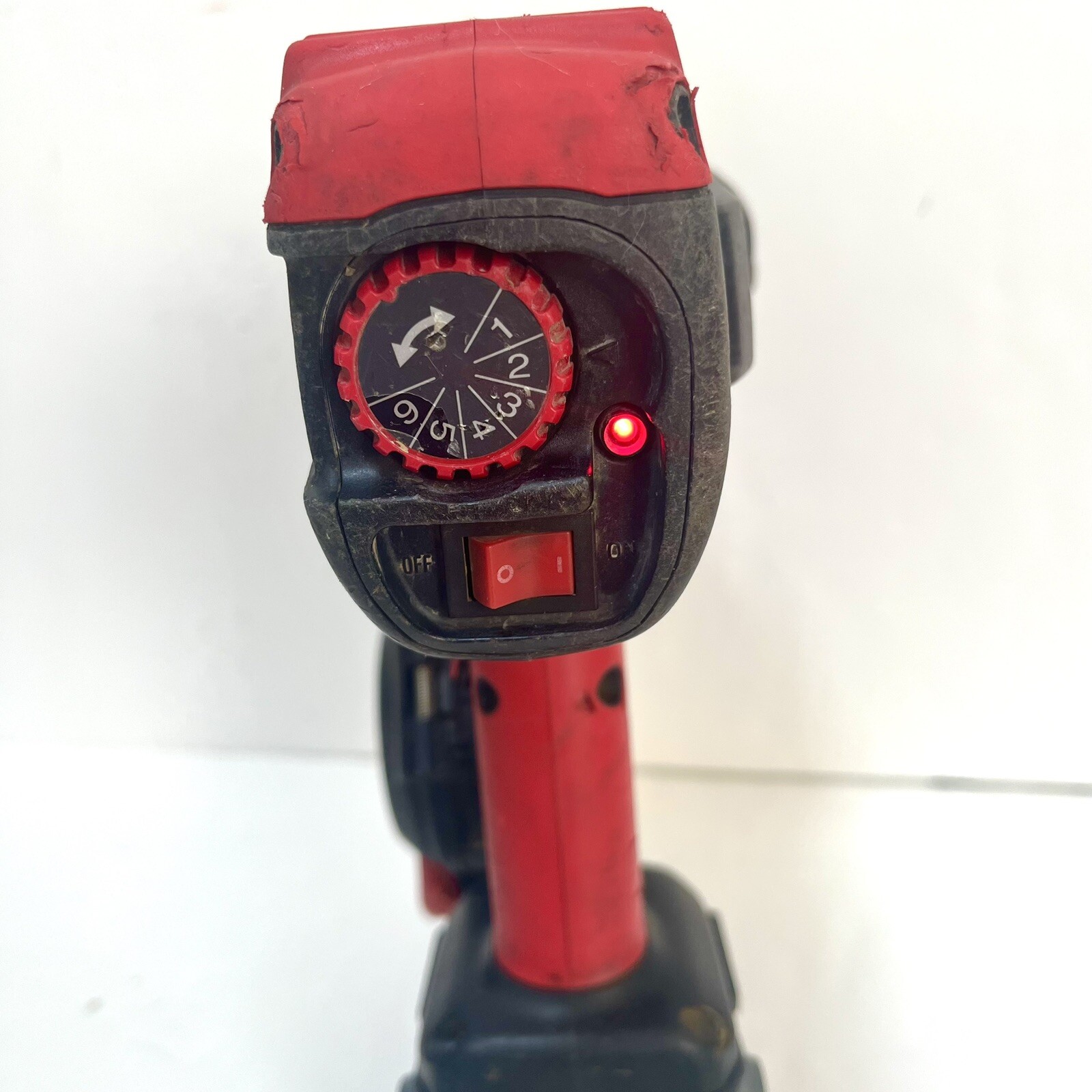 MAX RB440T Rebar Tier Rebar tying machine with Batteries / Charger / RB ...