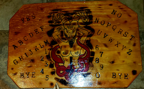 Satanic Female Demon design talking board, spirit OUIJA board. Demonic ...