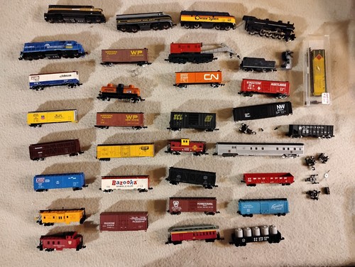 BIG Lot 30+ N SCALE SALVAGE JUNK YARD ENGINES CRANE FREIGHT COBOOSE ...