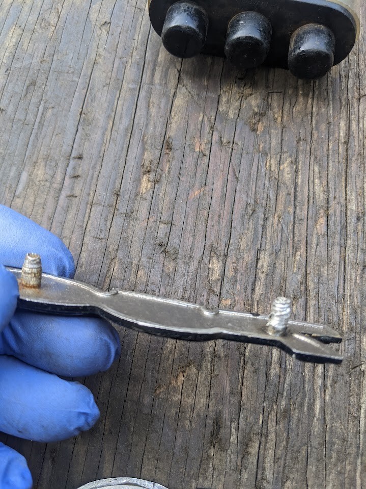 KAWASAKI H2 MACH IV 750 SIDE COVER EMBLEM AND SPARK PLUG HOLDER | eBay