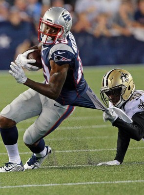 MALCOLM MITCHELL 8X10 PHOTO NEW ENGLAND PATRIOTS PICTURE NFL FOOTBALL ...