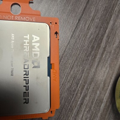 AMD Threadripper 7960X Processor (5.3 GHz, 24 Cores, Socket sTR5) Tray ...