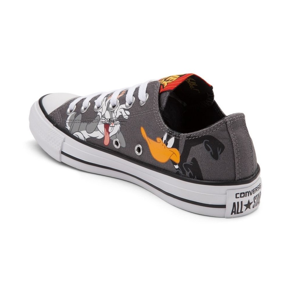 Converse Chuck Taylor All Star Lo Looney Tunes Daffy Bugs Sneakers ...
