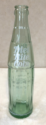 VTG 1973 Diet Rite Cola-Dr.Pepper-10 oz-Green Ribbed Glass Soda-Pop ...
