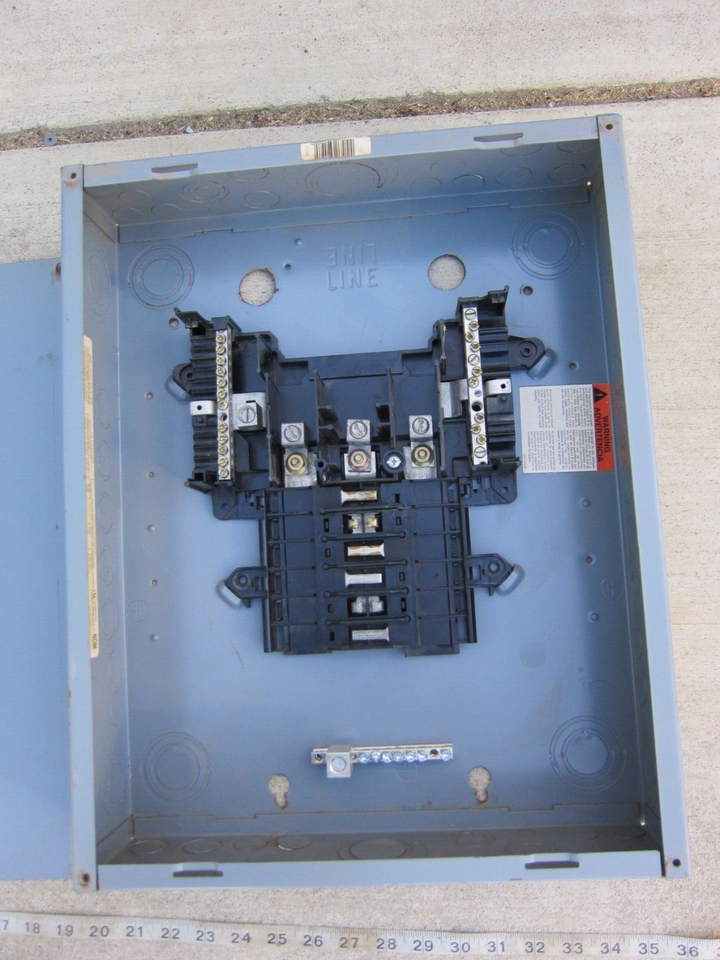 Square D QOC16U 3P 125A 125/250V NEMA 1 Load Center Enclosure, Used | eBay