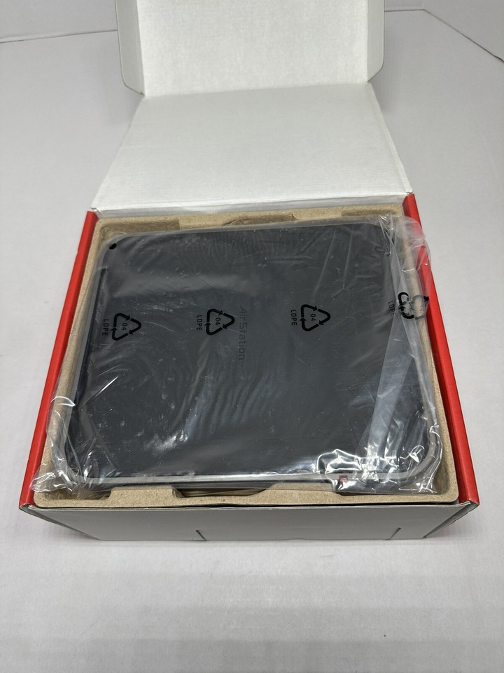 Buffalo AirStation WZR-1750DHP AC 1750 Gigabit Dual Band Wireless ...