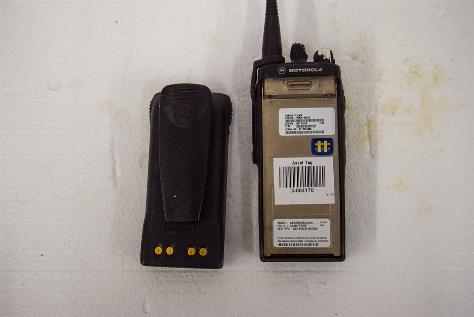 Motorola MTX8250 AAH25UCH6GB6AN 800Mhz Two-Way Radio #6(S25) | eBay