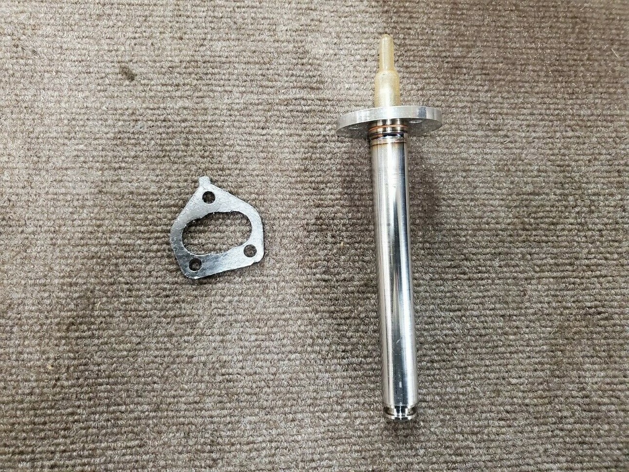 OEM DETROIT DIESEL A0004900613 DEF INJECTOR DOSER NOZZLE - FREE ...