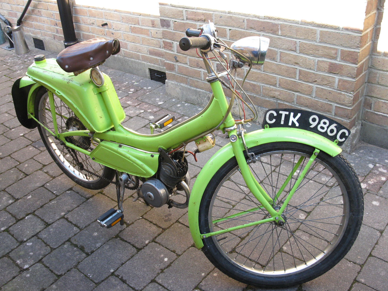 1965 Raleigh Runabout RM6 49cc Moped V5C SORN Last Used 1977 Stopped ...