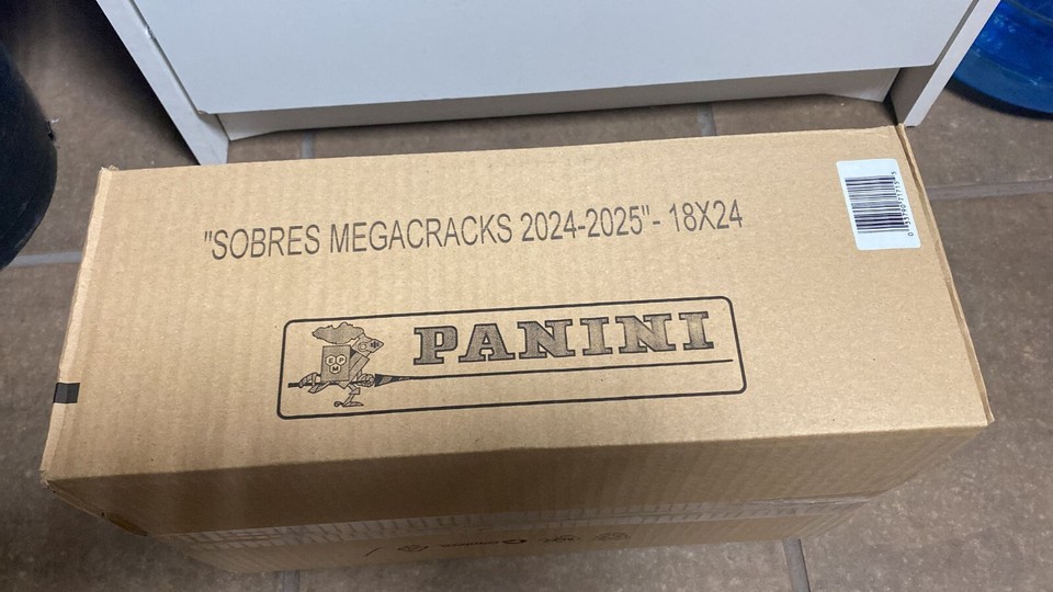 💥 MGK 2024-25 SEALED CASE x18 BOX Lamine Yamal Messi ? MEGACRACKS ...