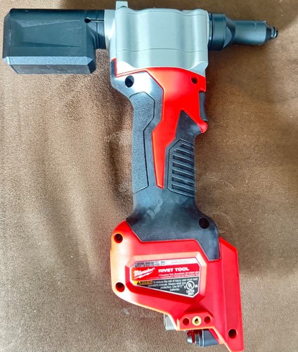 Milwaukee 2550-20 M12 12V Cordless Rivet Tool Tool Only New Open Box ...