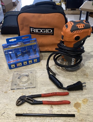 RIDGID R2401 - 5.5 Amp Compact Fixed-Base Corded Router - W/ Extra Bits ...