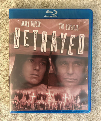 Betrayed (1988) Blu-ray Tom Berenger Debra Winger 80s Thriller NEW ...