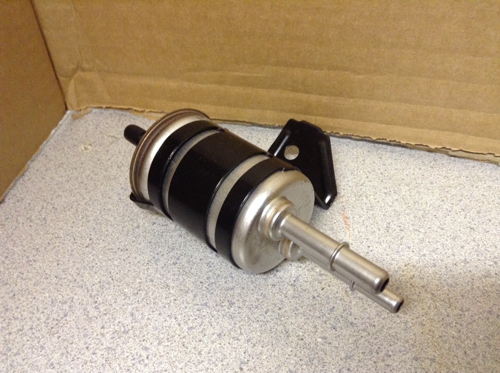 DONALDSON P502479 - Fuel filter cross reference