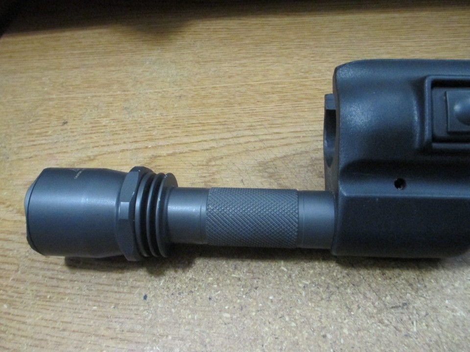 Surefire Remington 870 Forend Weapon Light Tested And Working | eBay