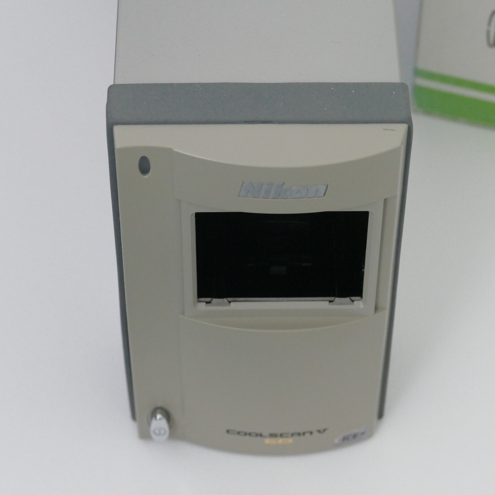 Nikon Super CoolScan V ED Photo, Slide & Film Scanner for sale online ...