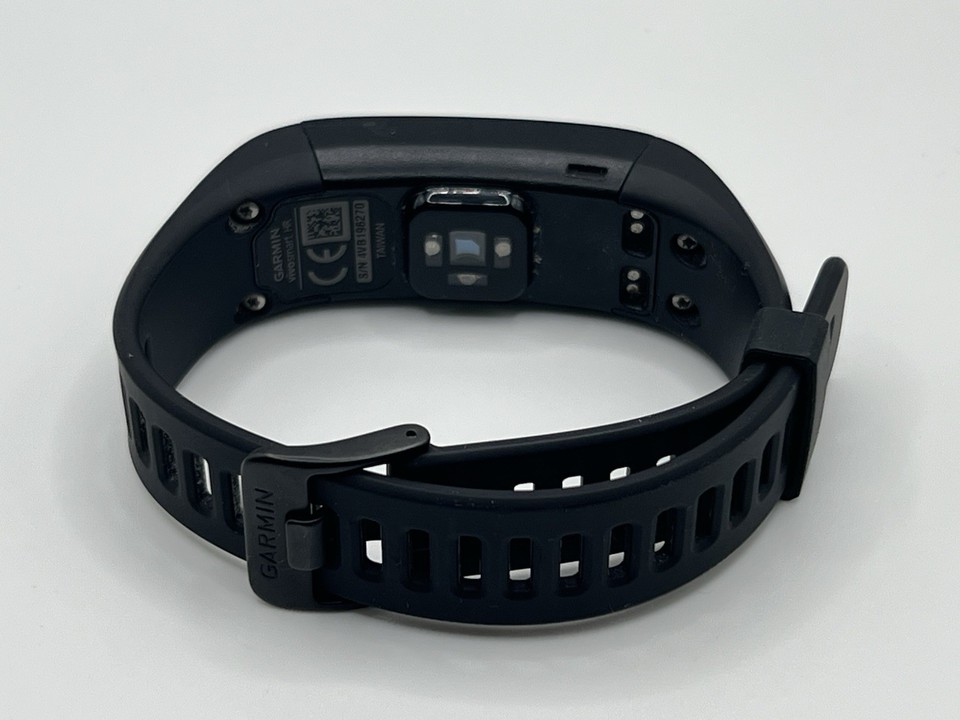 Garmin Vivosmart HR Activity Tracker Black - With Charger | eBay