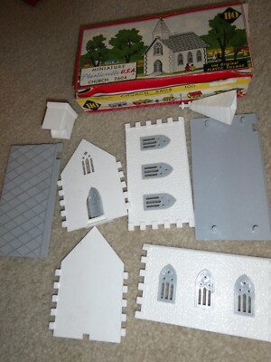 Vintage Plasticville HO Scale Church Building Kit Complete in Box 2604 ...