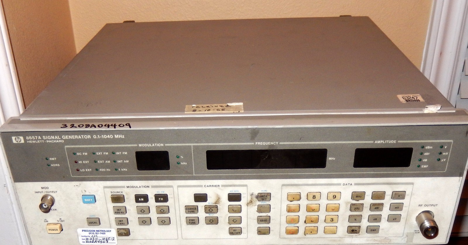 HP Agilent 8657A Synthesized Signal Frequency Generator 100 kHz 1040 ...