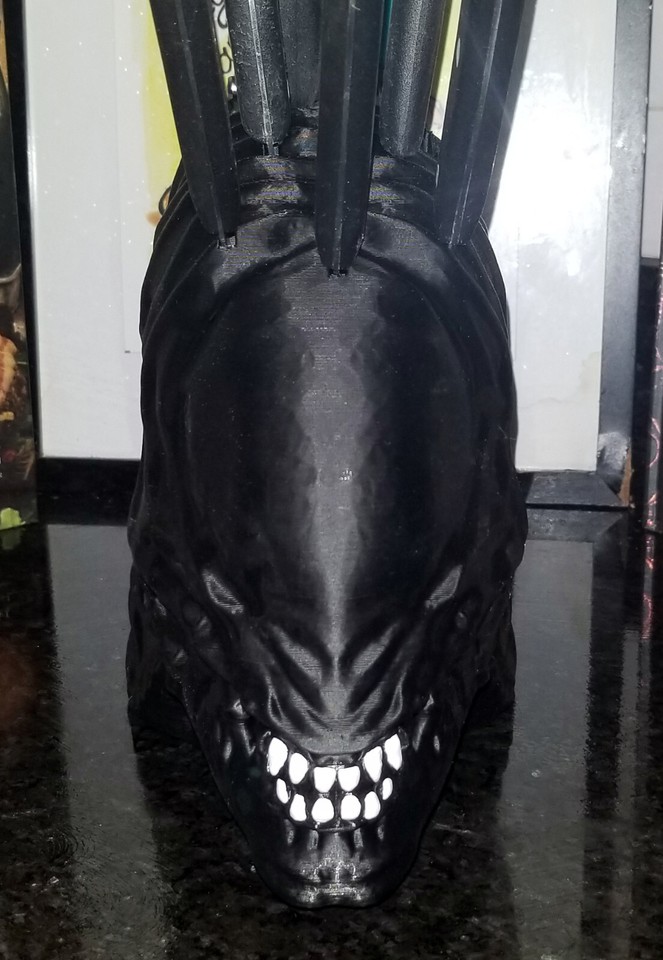 Small Xenomorph Knife Block - Alien Kitchen Gadget - Aliens Chef ...