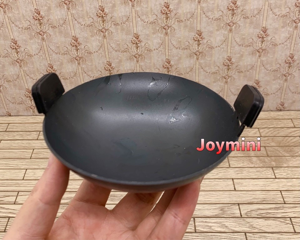 Real Mini Cooking Uncoated Cast Iron Frying Wok Ceramic Dollhouse ...