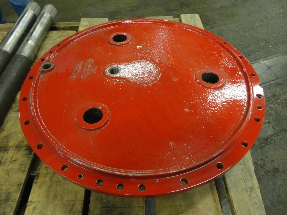 Versatile Tractor Cover Casting Number 86045134 | eBay
