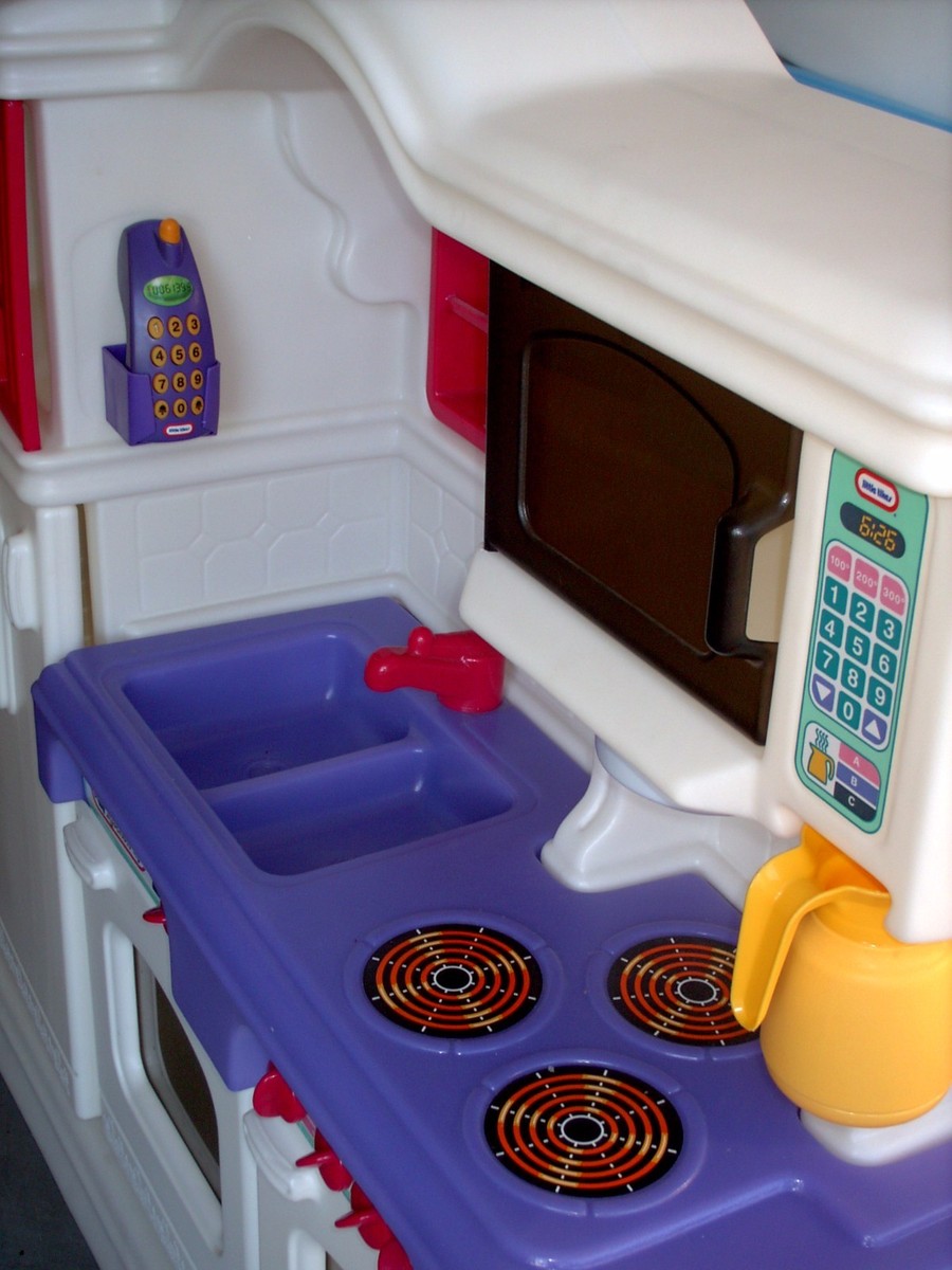 Purple Little Tikes Kitchen