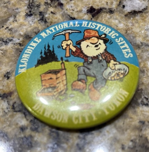 Vintage DAWSON CITY YUKON Klondike National Historic Sites METAL BUTTON ...