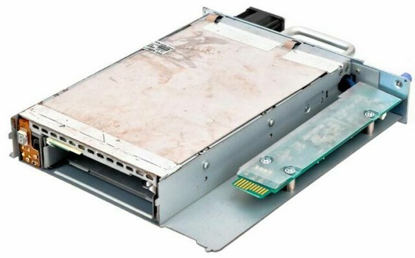 IBM LTO Ultrium 5-h HH Fibre Channel Tape Drive 00V6733 46x1364 for ...